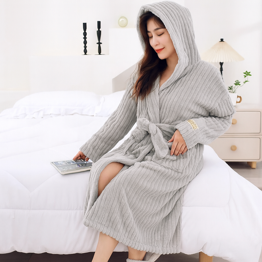 Serina Fleece Lounge Robe – Peter Oliveira